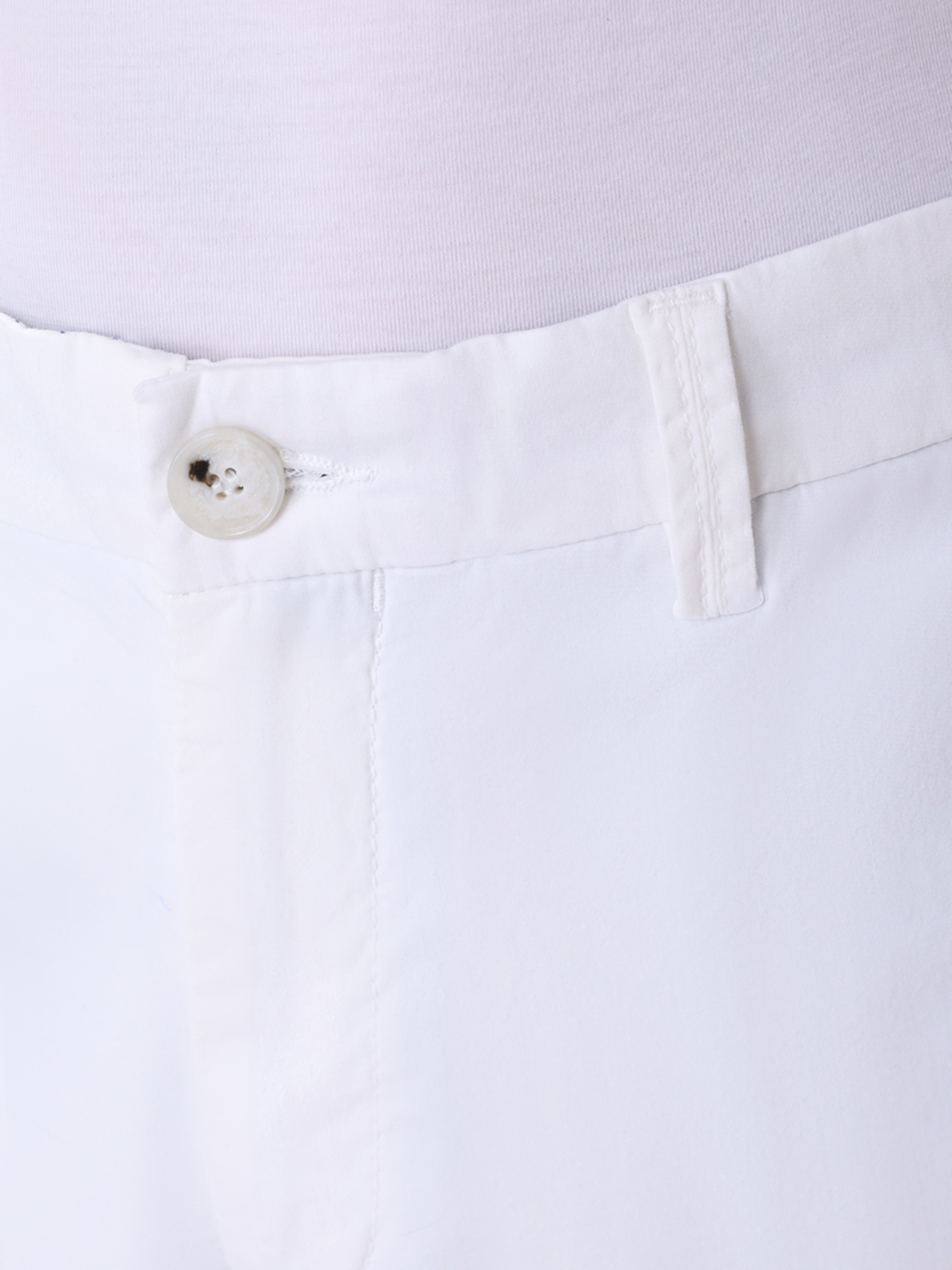 Шорты из хлопка с эластаном цвет Белый купить в BML по цене 8 600 руб